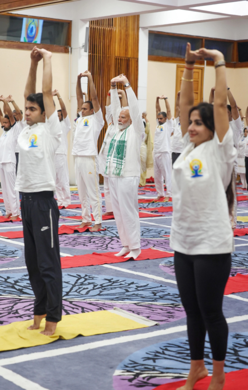 World Unites on the Mat: A Glimpse into International Yoga Day ...
